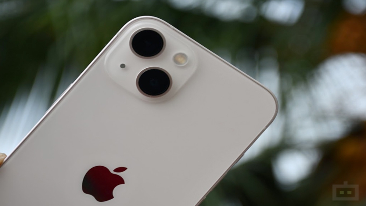 iPhone 13 की कीमत में गिरावट, Flipkart, Amazon पर मिल रहा 40,000 से ...